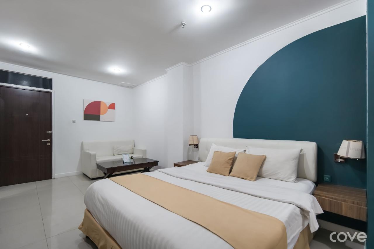 Kamar Studio dengan Jendela Dalam Cove 53 @ Cove Taman – Cove