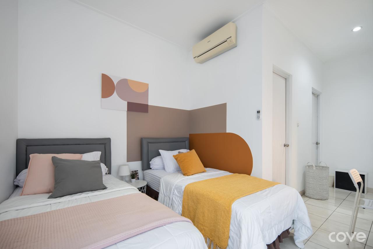 Kamar Deluxe dengan Jendela Luar Cove 160 @ Cove White Terrace – Cove