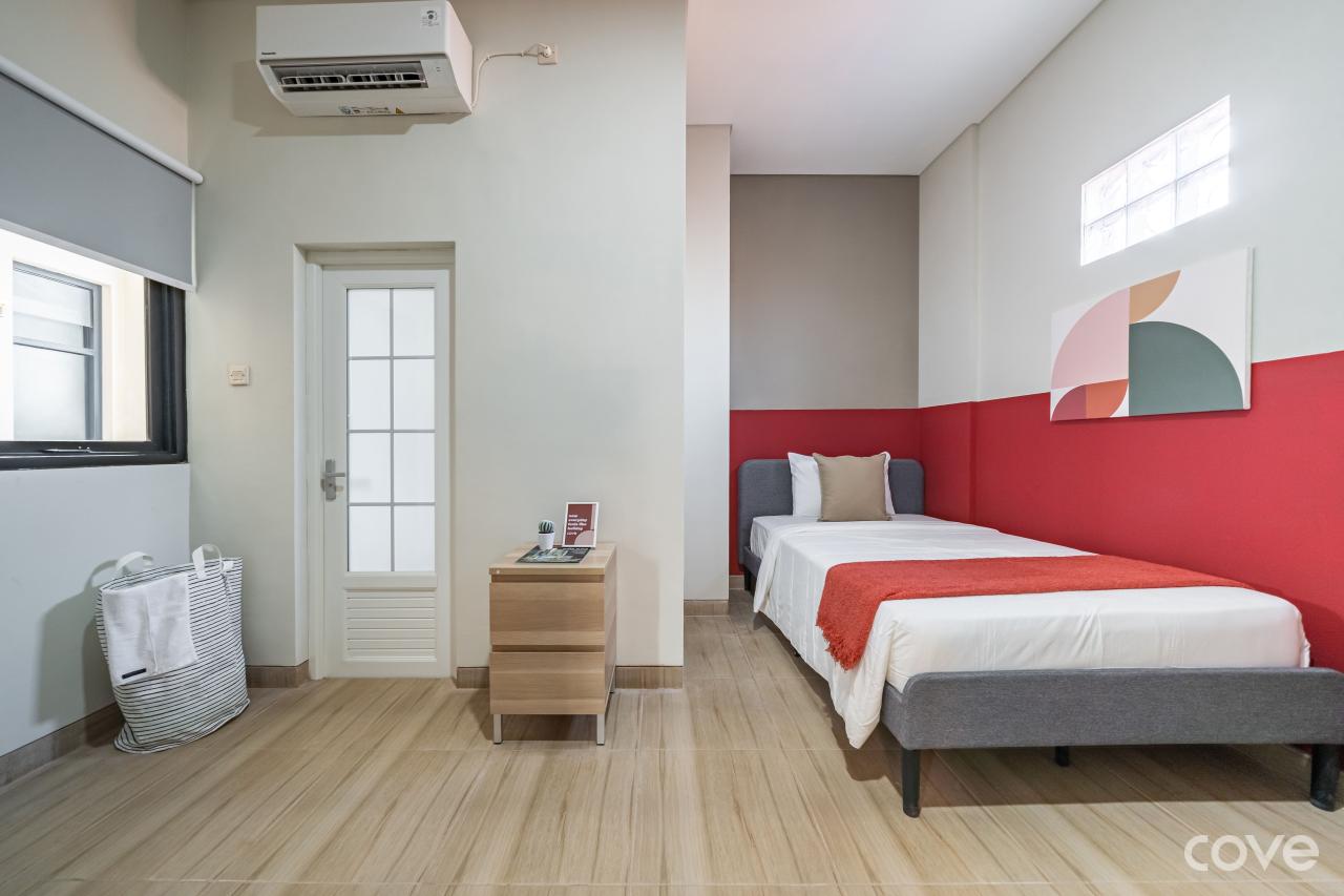 Kamar Deluxe dengan Jendela Dalam Cove 175 @ Cove Rayana – Cove