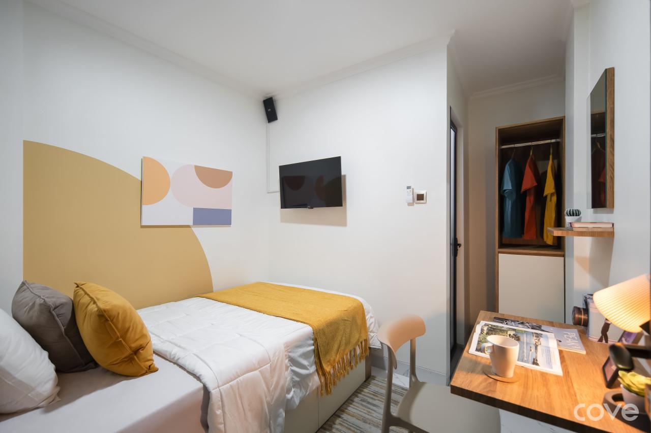 Kamar Standard dengan Jendela Dalam Cove 183 @ Cove Albi Living – Cove