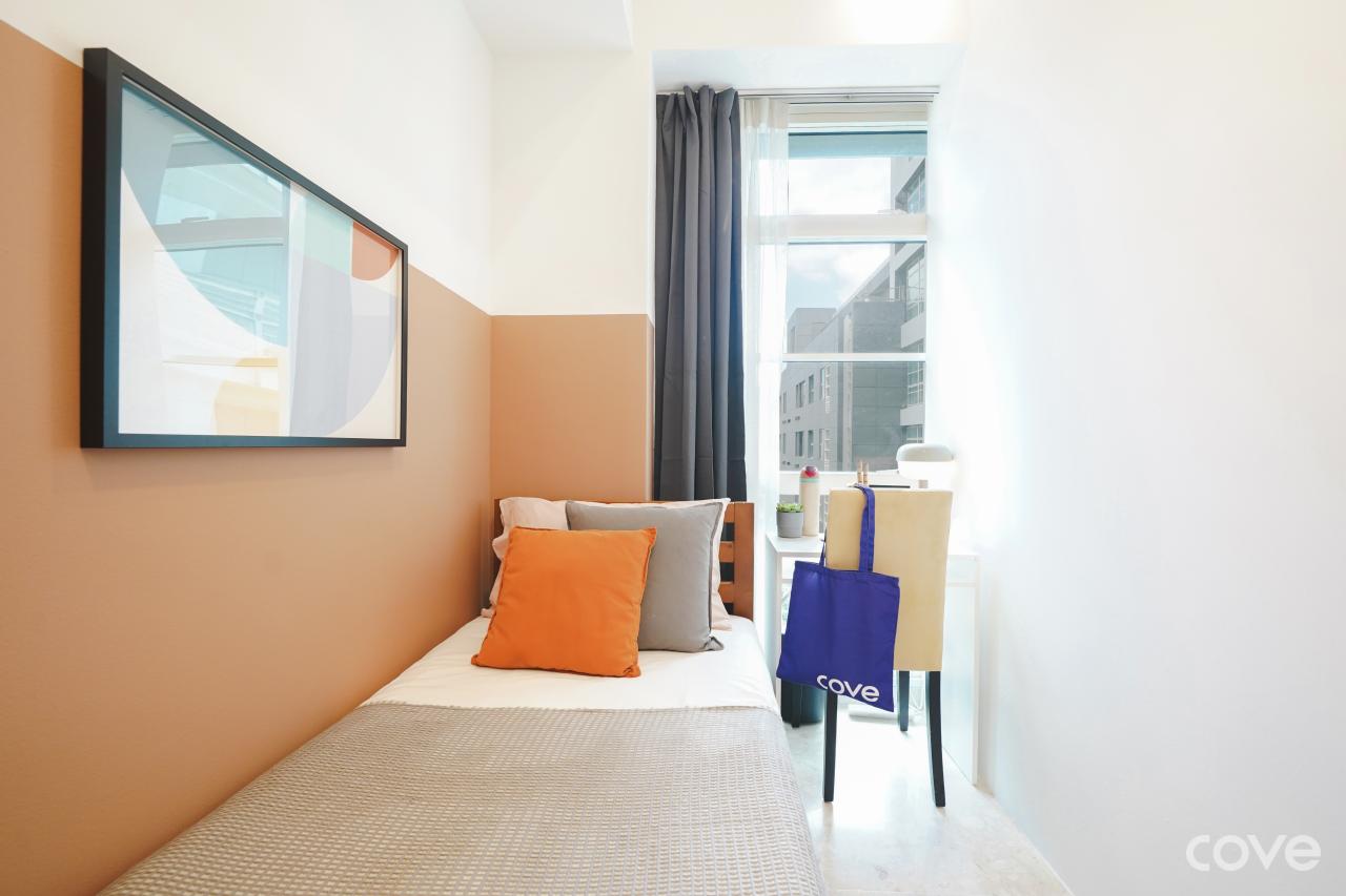 Standard Room Cove 375 @ The Bayron – Cove