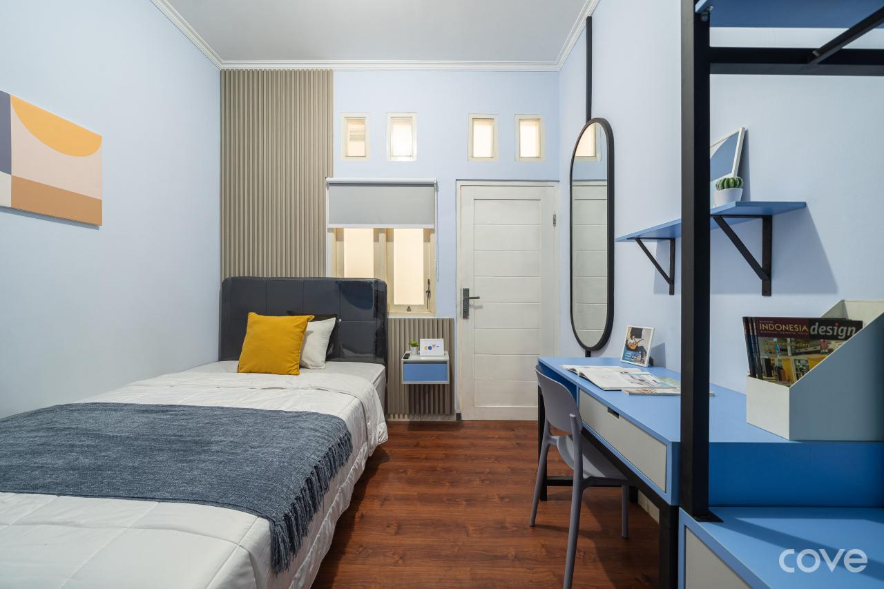 Kamar Standard dengan Jendela Dalam & Kasur Single Cove 215 @ Cove ...