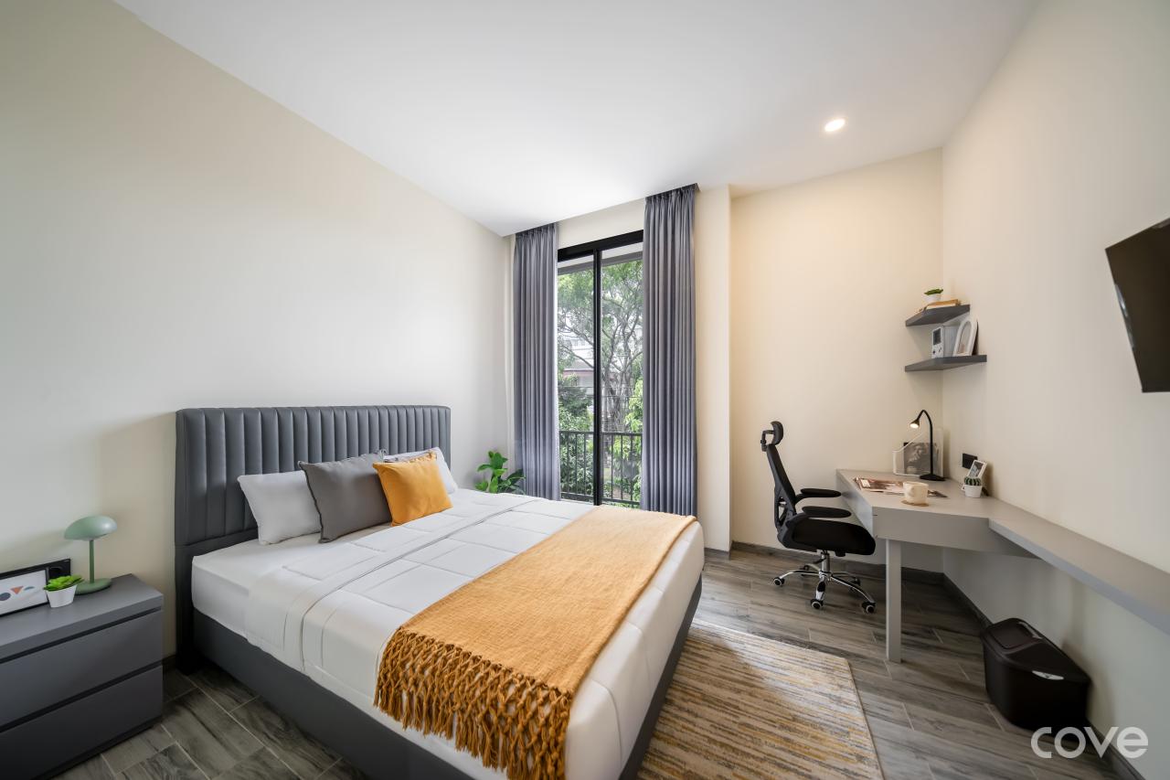 Kamar Deluxe dengan Balkon Cove 217 @ Cove Legacy – Cove