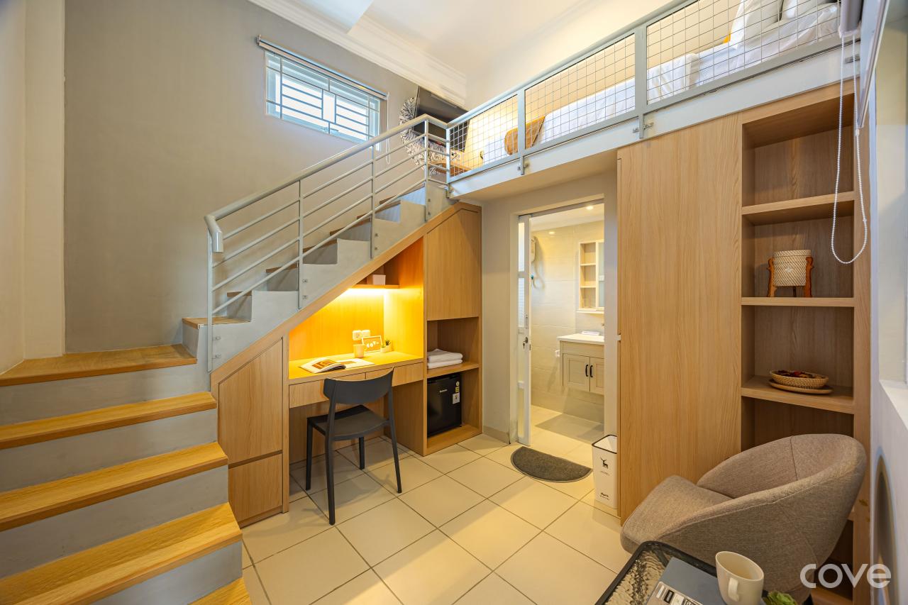 Kamar Deluxe dengan Mezzanine Cove 220 @ Cove Nuansa Home – Cove