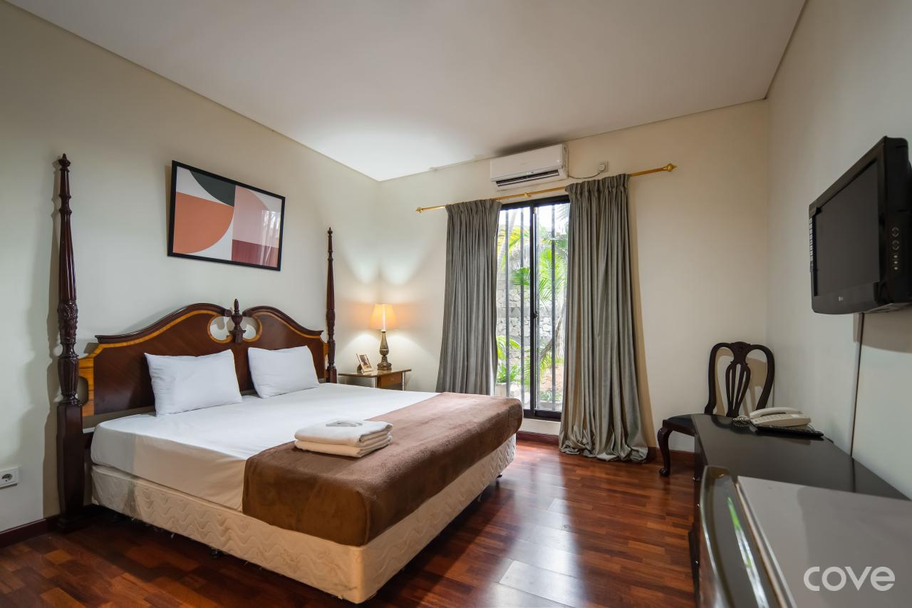 Kamar Premium King Cove 56 @ Cove Arimbi – Cove